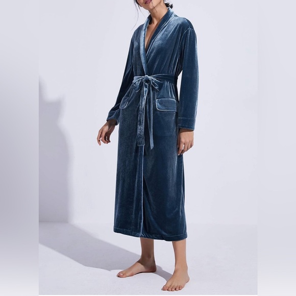Prodesign | Intimates & Sleepwear | Prodesign Womens Long Velvet Robe ...